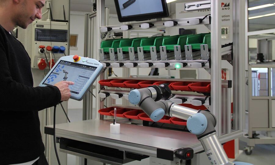 Universal Robots mit drei neuen Partnern in der Schweiz